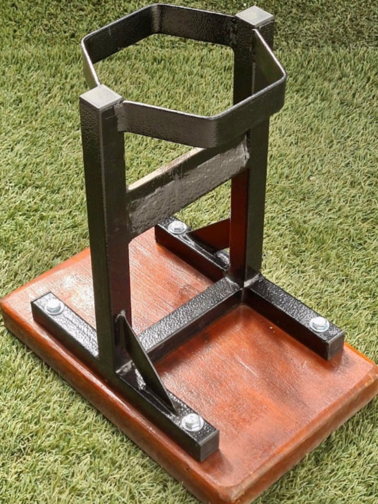 Wood Chopper - Open Habitat