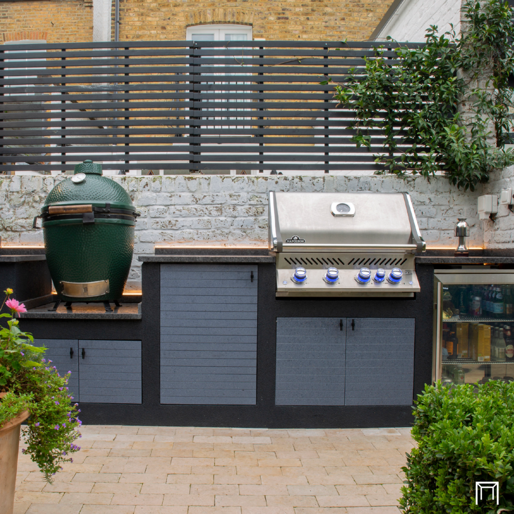Should An Outdoor Kitchen Be Covered? - Open Habitat